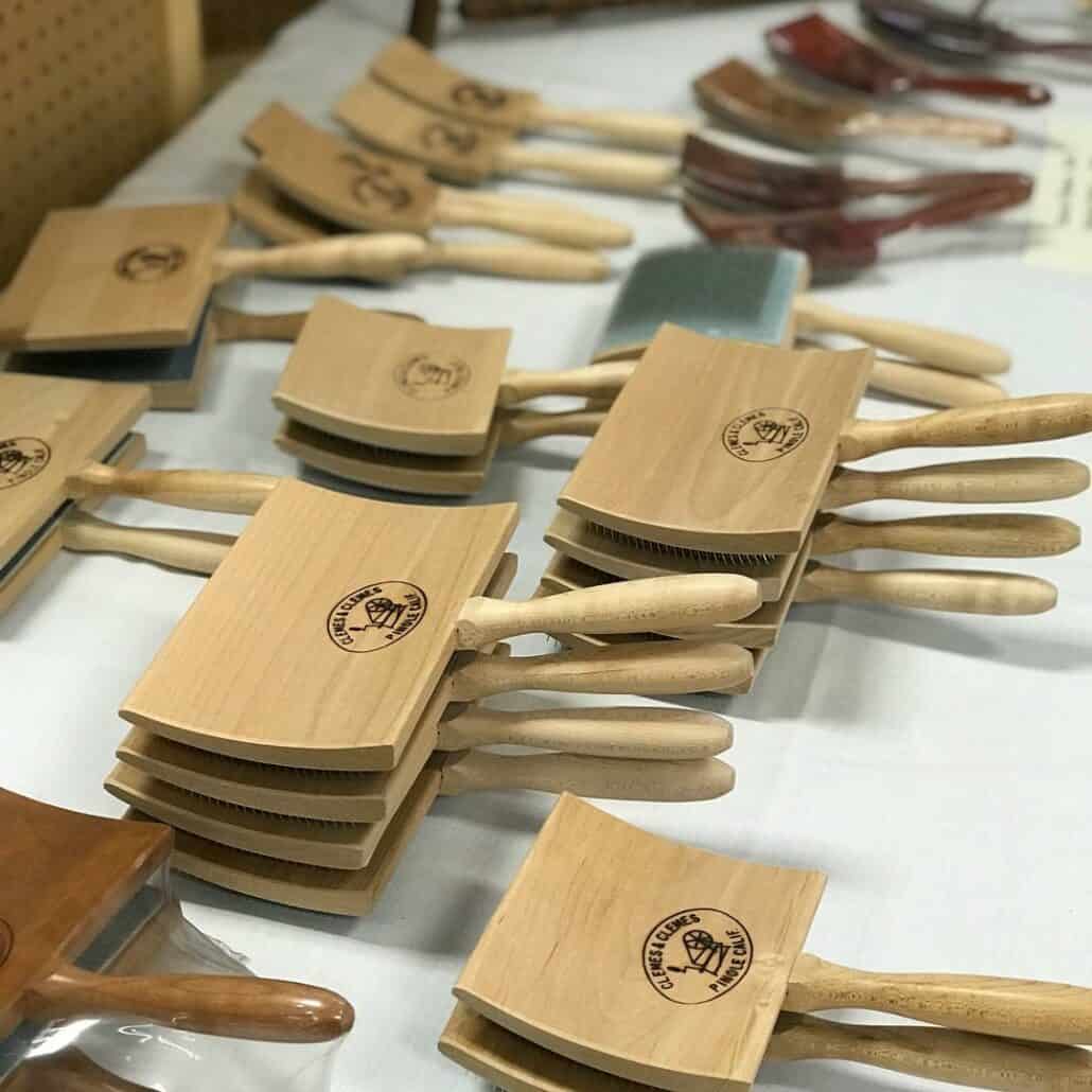 What's The Difference? Hand Carders, Drum Carders, Blending Boards ...
